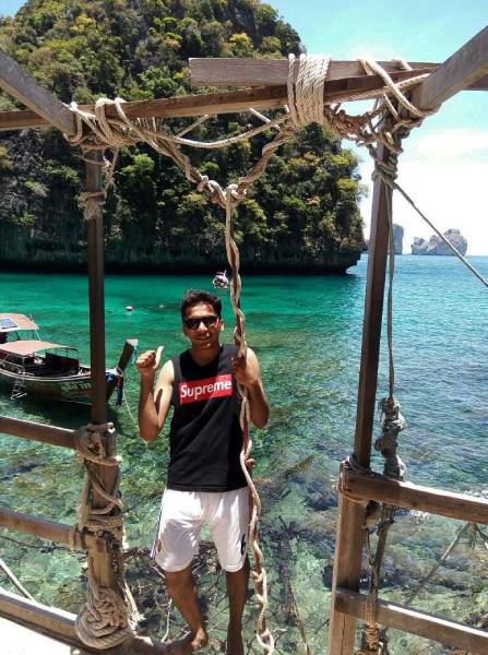 Of Cocktails and Dreams: Sahil Essani raises the 'Bar' | VMSIIHE